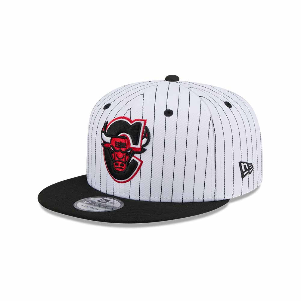 New Era 9FIFTY 950 NBA DECEPTOR 22947 條紋 棒球帽 公牛隊 NE60745832│NBA Store線上商店